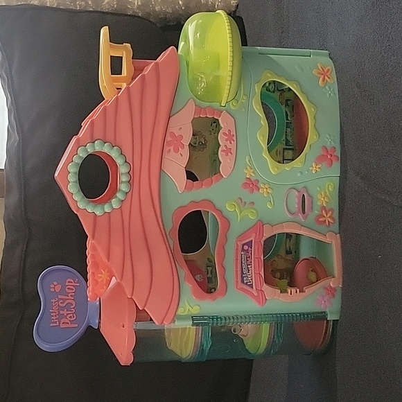 Littlest Pet Shop | Toys | 205 Lps Biggest Littlest Pet Shop Foldable ...